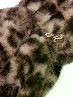 Joseph Ribkoff Leopard Print Faux Fur Mittens