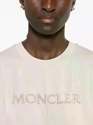 Moncler Embroidered Logo T-shirt - Neutrals