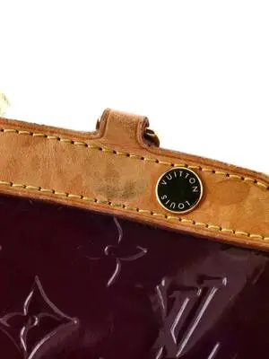 LOUIS VUITTON Brea Satchel Monogram Vernis Mm - Purple