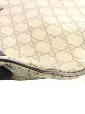 Gucci Gg Supreme Monogram Crossbody Bag