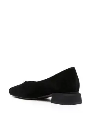 LINDA BAUMANN Square-toe Suede Pumps