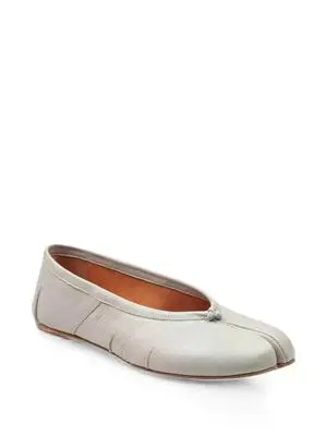MAISON MARGIELA Tabi Ballet Flats - Neutrals