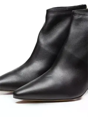 POCHE PARIS Pointed Toe Rear Zip Ankle Boots