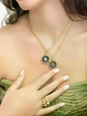 Vram 18k Yellow Heart Motif Necklace
