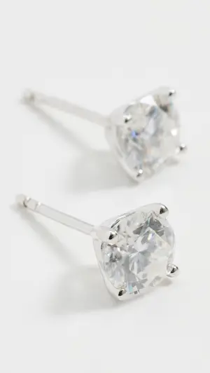 HEAVEN MAYHEM Moissanite Stud Earrings