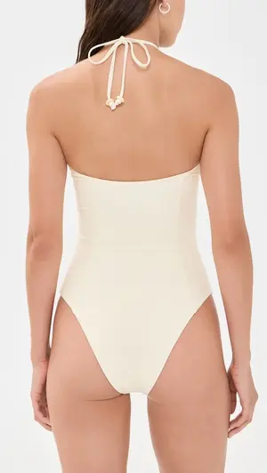 Devon Windsor Leighton Piece