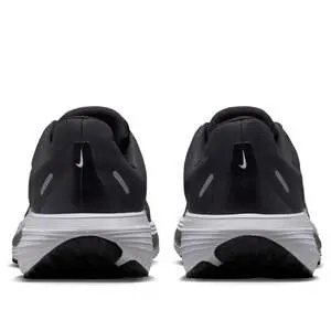 Nike Quest Athletic Sneakers