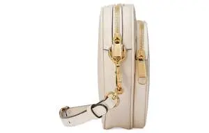 Gucci Interlocking G Mini Heart Shoulder Bag - White