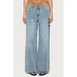 EDIKTED Darynne Low Rise Wide Leg Jeans - Light-blue-washed