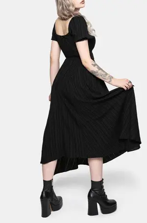 DISTURBIA Fenella Keyhole Midi Dress