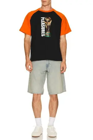 PLEASURES Trophy Raglan Tee