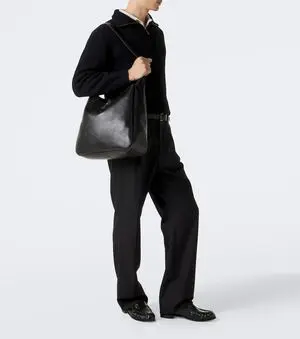 Saint Laurent Le 5 � 7 Maxi Leather Shoulder Bag