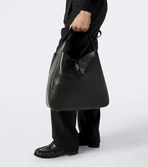 Saint Laurent Le 5 À 7 Maxi Leather Shoulder Bag - Black