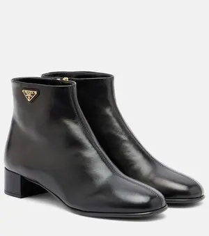 Prada Leather Ankle Boots With Zip Closure - Black