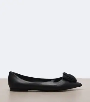 ROGER VIVIER Pointed Toe Ballet Flats - Black