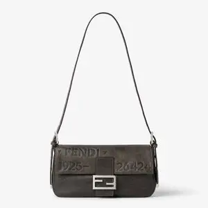 Fendi Baguette® 26424 Shoulder Bag