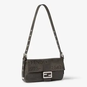 Fendi Baguette® 26424 Shoulder Bag