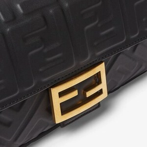 Fendi Baguette