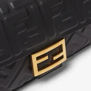 Fendi Baguette
