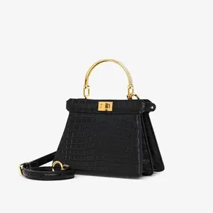 Fendi Peekaboo Iseeu Petite