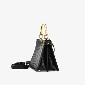 Fendi Peekaboo Iseeu Petite