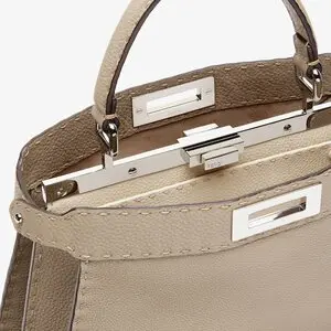 Fendi Peekaboo Iseeu Medium