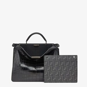 Fendi Peekaboo Iseeu Medium