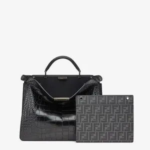 Fendi Peekaboo Iseeu Medium