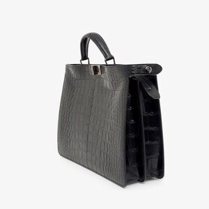 Fendi Peekaboo Iseeu Medium