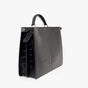 Fendi Peekaboo Iseeu Medium
