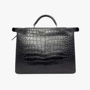 Fendi Peekaboo Iseeu Medium
