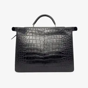 Fendi Peekaboo Iseeu Medium