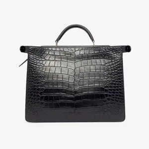 Fendi Peekaboo Iseeu Medium