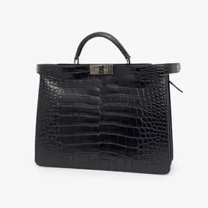 Fendi Peekaboo Iseeu Medium
