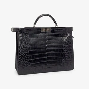 Fendi Peekaboo Iseeu Medium