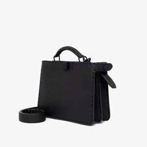 Fendi Peekaboo Iseeu Mini