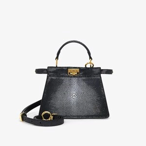 Fendi Peekaboo Iseeu Petite - Black