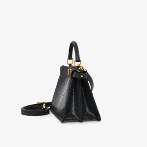 Fendi Peekaboo Iseeu Petite