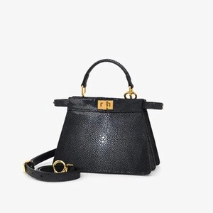 Fendi Peekaboo Iseeu Petite