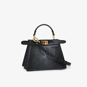 Fendi Peekaboo Iseeu Petite