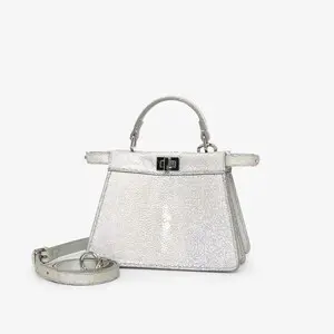 Fendi Peekaboo Iseeu Petite