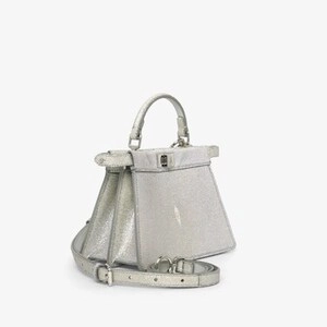 Fendi Peekaboo Iseeu Petite