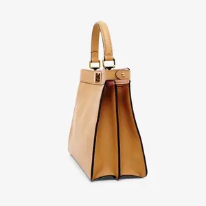 Fendi Peekaboo Iseeu Medium