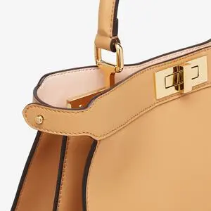 Fendi Peekaboo Iseeu Medium Bag - Beige