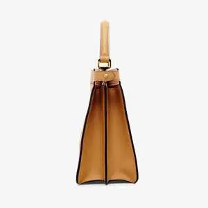 Fendi Peekaboo Iseeu Medium Bag - Beige