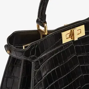 Fendi Peekaboo Iseeu Medium
