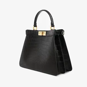 Fendi Peekaboo Iseeu Medium