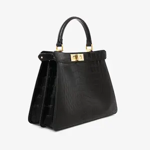 Fendi Peekaboo Iseeu Medium