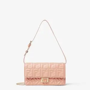 Fendi Extra Large Wallets For Women