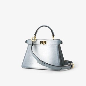 Fendi Peekaboo Iseeu Petite